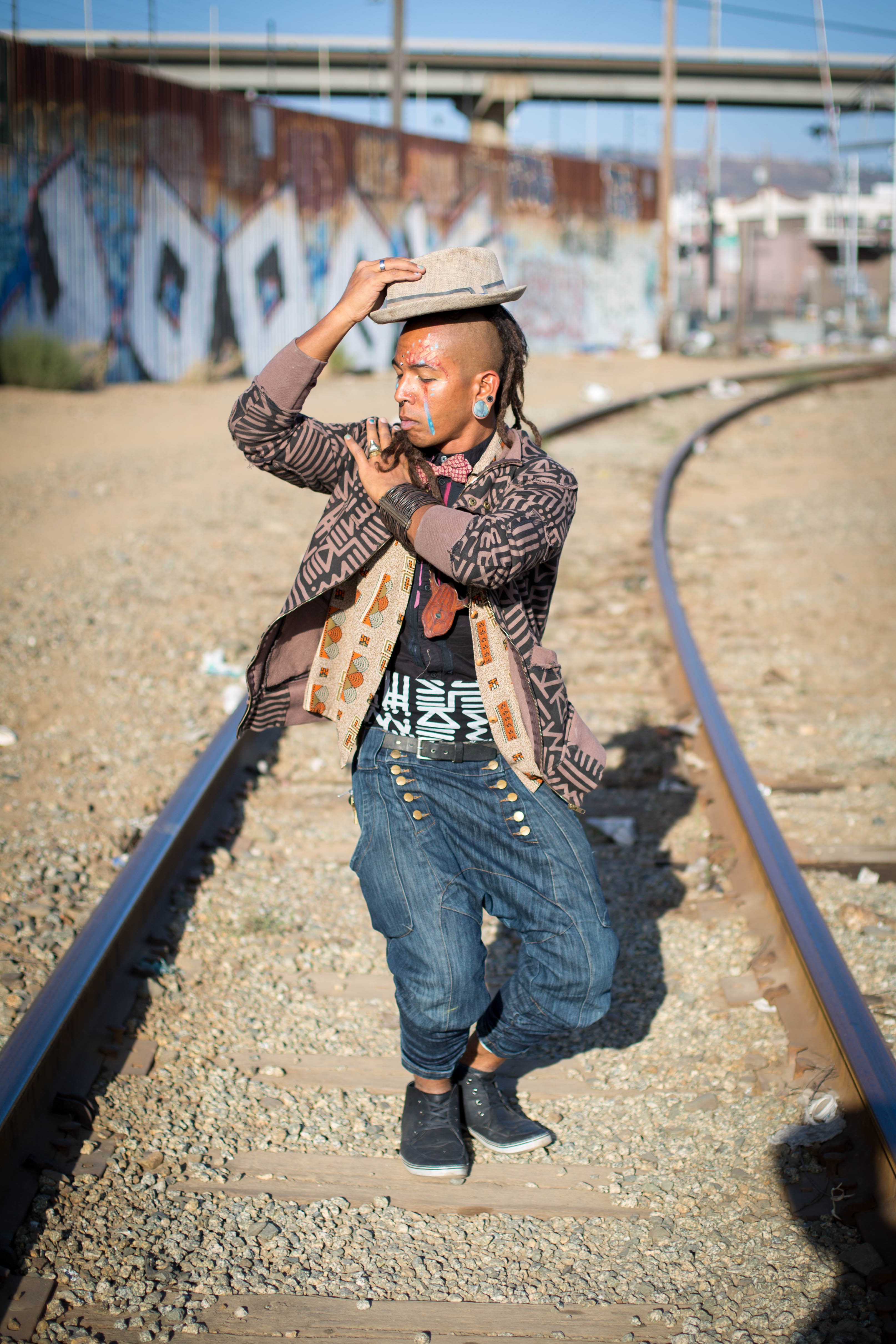 Tigre Bailando | SOULS of Society